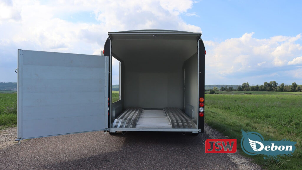 Debon C800 Van Trailer